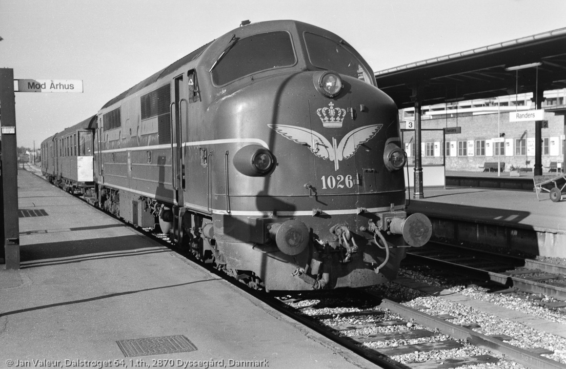 MX 1026 - BDh - Pmh som tog 946